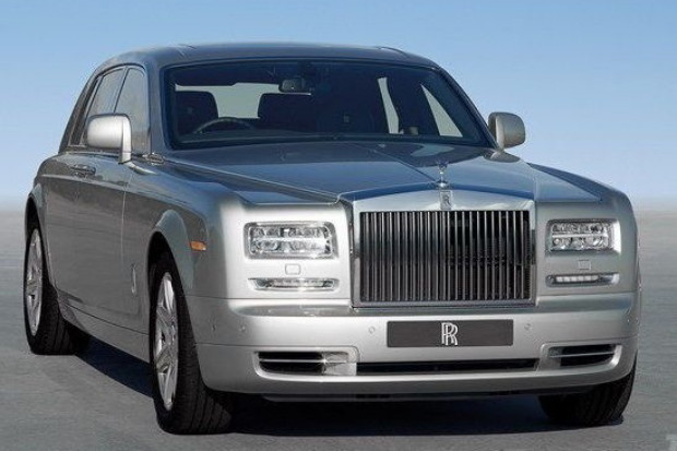DNA สุดยอดยนตรกรรมหรู Rolls-Royce