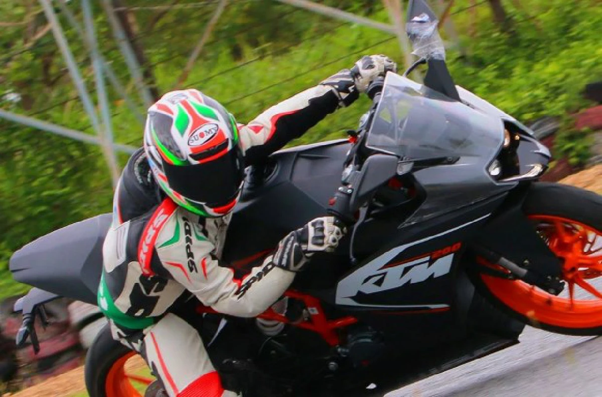 Mini Power! KTM RC200-RC390