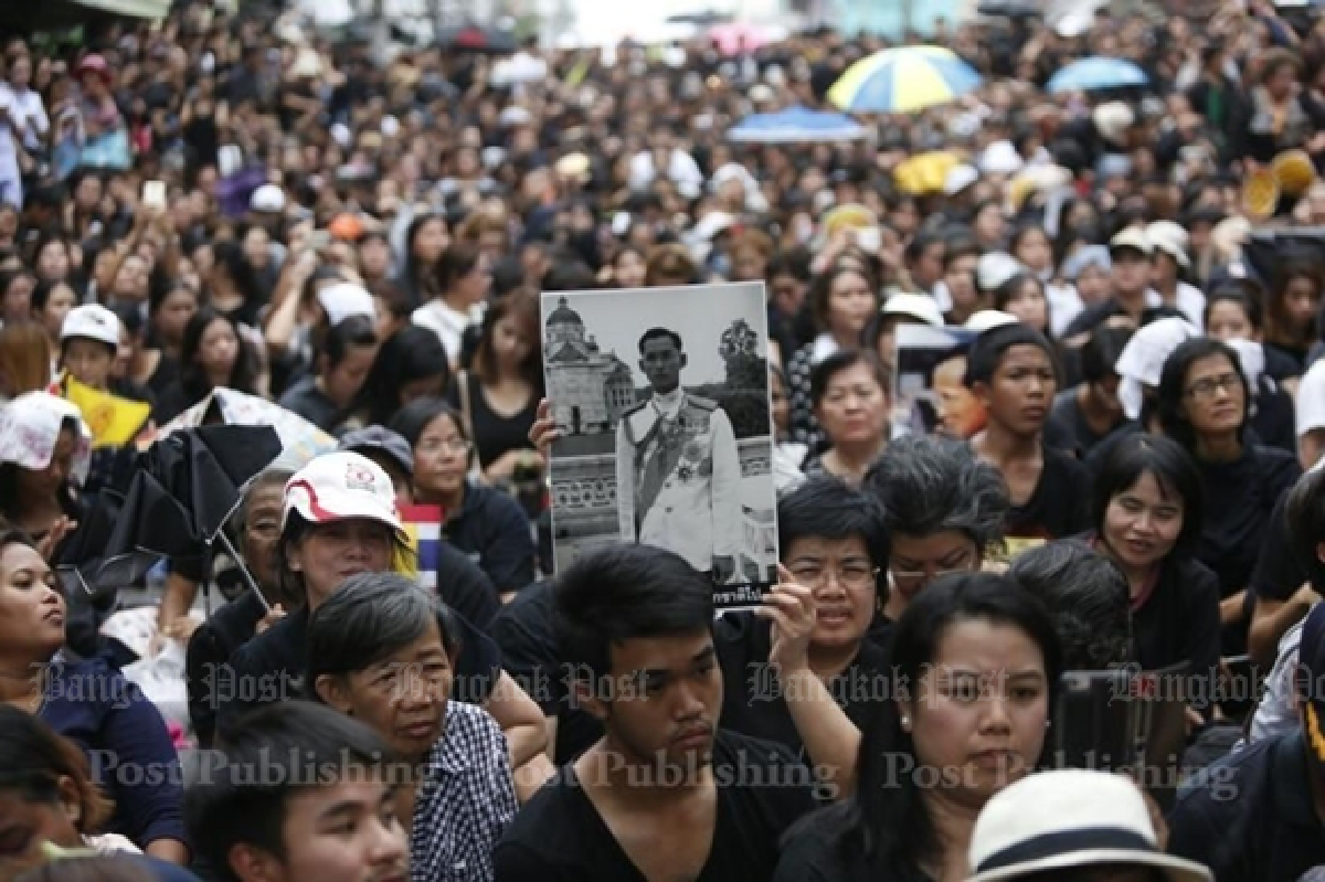 Royal bathing ceremony followed by procession (Updated)