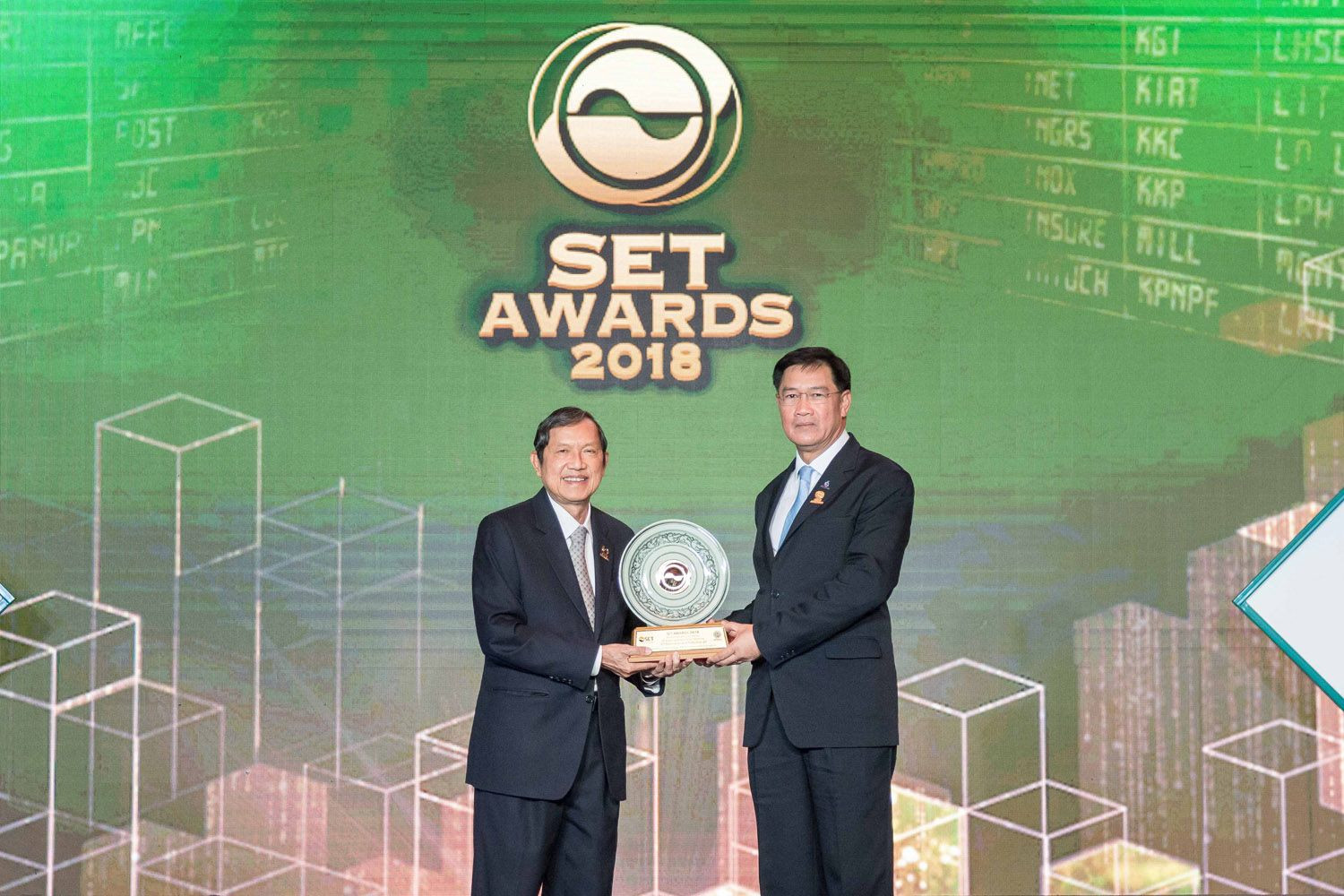 ปตท.สผ. รับรางวัลนักลงทุนสัมพันธ์ยอดเยี่ยมในงาน SET Awards 2018