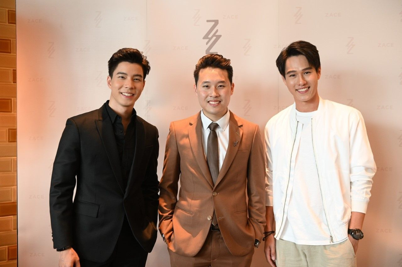 “ZACE” จัดงานเปิดตัวแบรนด์พร้อมแนะนำกระเป๋าสตางค์ชาร์จแบตได้ ชวน “ทอย ...