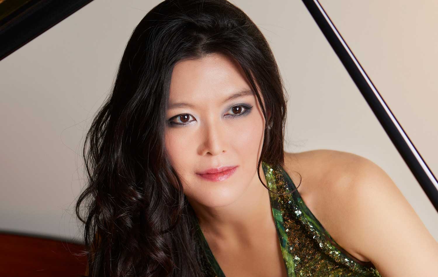 คอนเสิร์ตรายการ “Weiyin Chen plays Mozart” เชิญนักนักเปียโนไต้หวัน-อเมริกัน Weiyin Chen บรรเลง ...