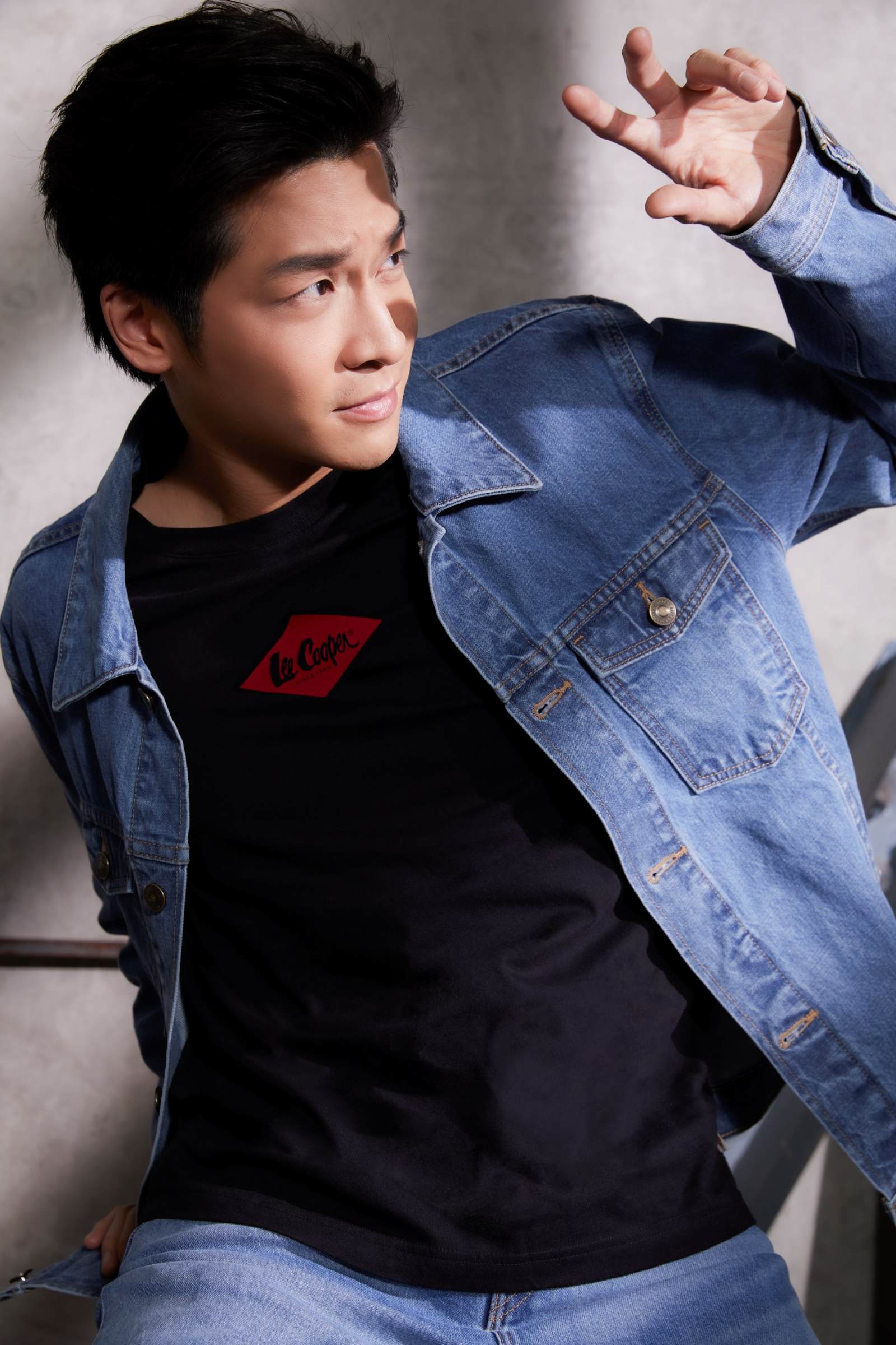 Lee Cooper กลับมาสร้างตำนานความท้าทายบทใหม่ให้เหล่า New Gen