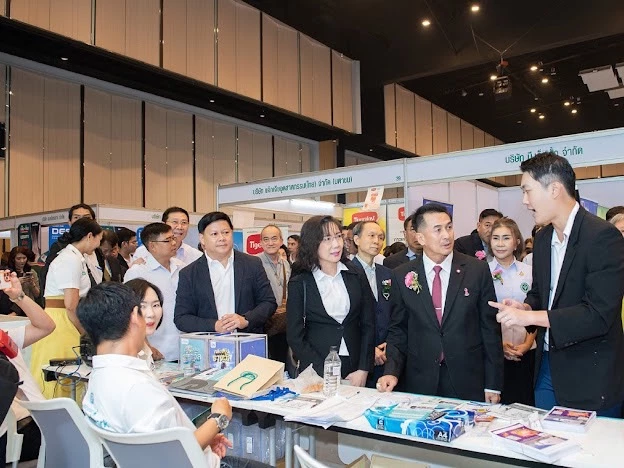 DN CENTER จัดงานมหกรรมแสดงสินค้าร้านยา