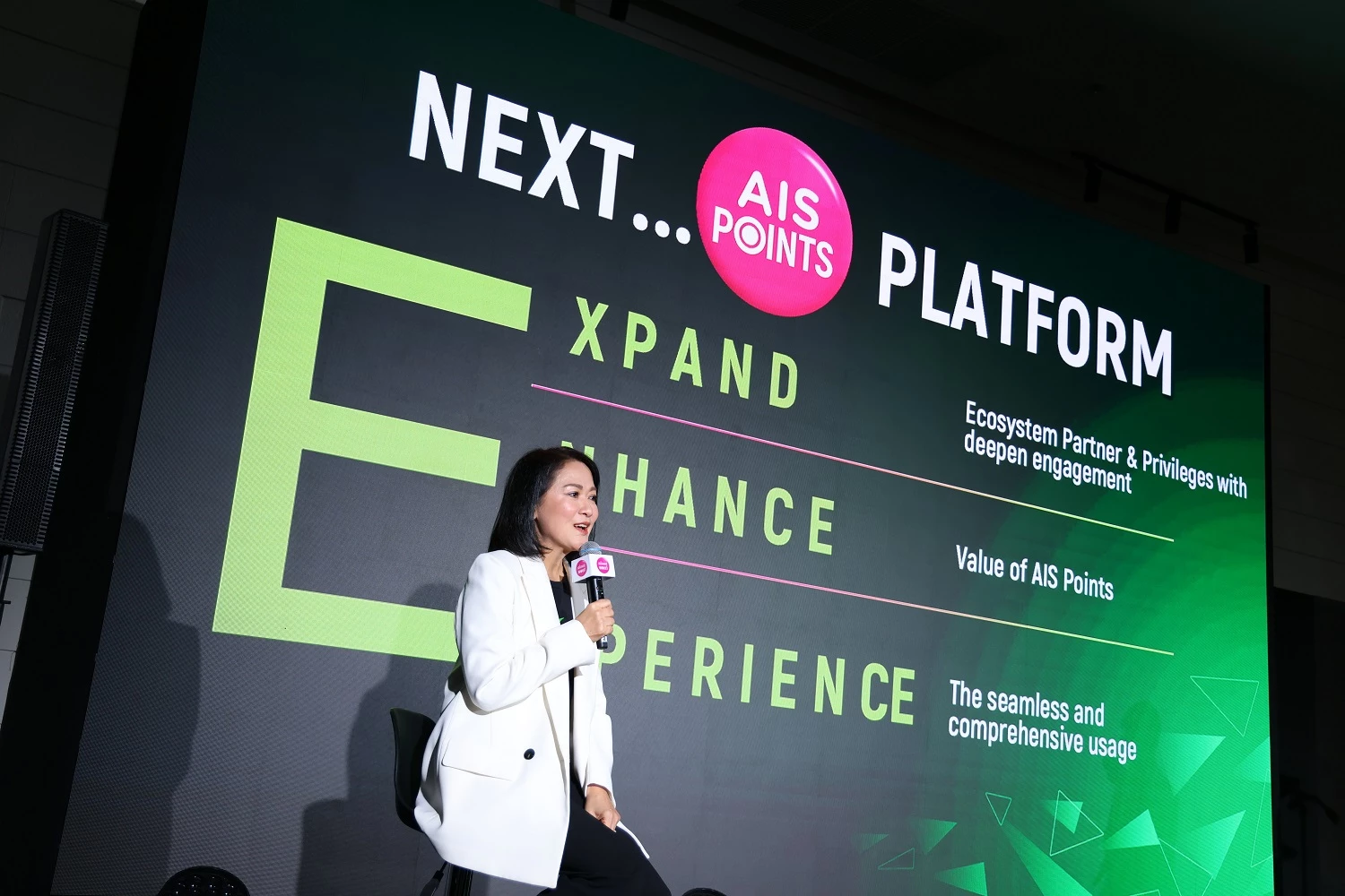 AIS เปิดศักราชความสุขครั้งใหม่ บน AIS Points Platform