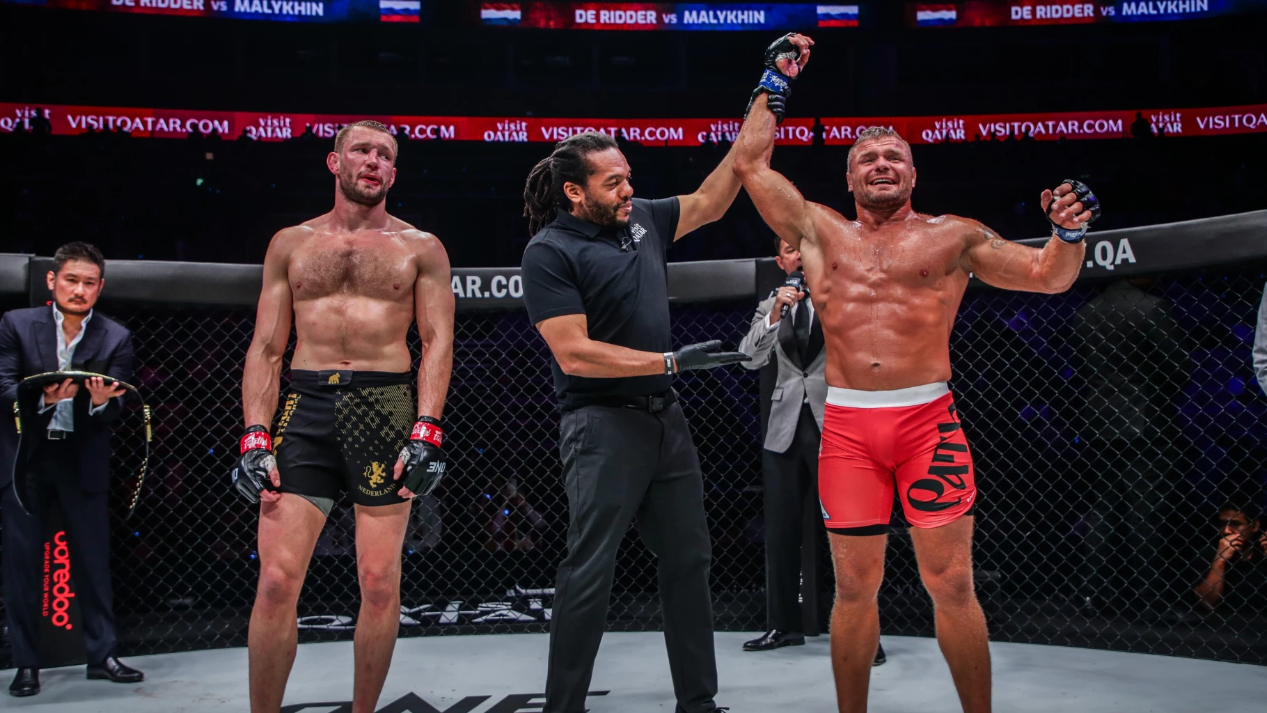 ONE BOXING 166 RESULTS Anatoly defeats Reinier and becomes the first to ...