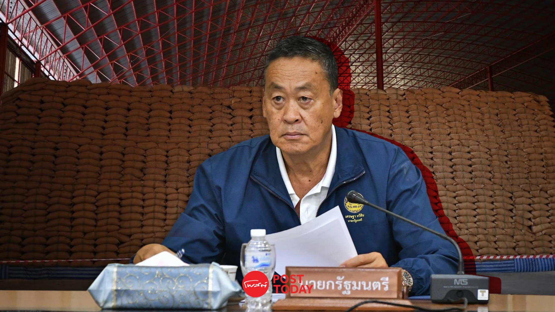 นายกฯฟังเสียงค้านบริโภคข้าวจำนำ10ปีให้ตรวจสอบปมพบสารก่อมะเร็ง